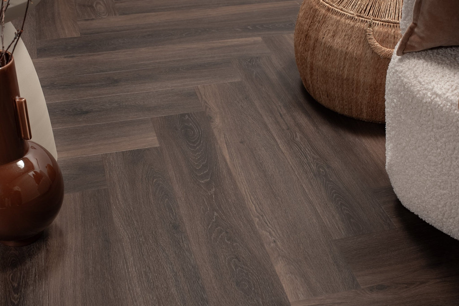 PVC vloer leggen op hout? Zo doe je dat! | Solza.nl