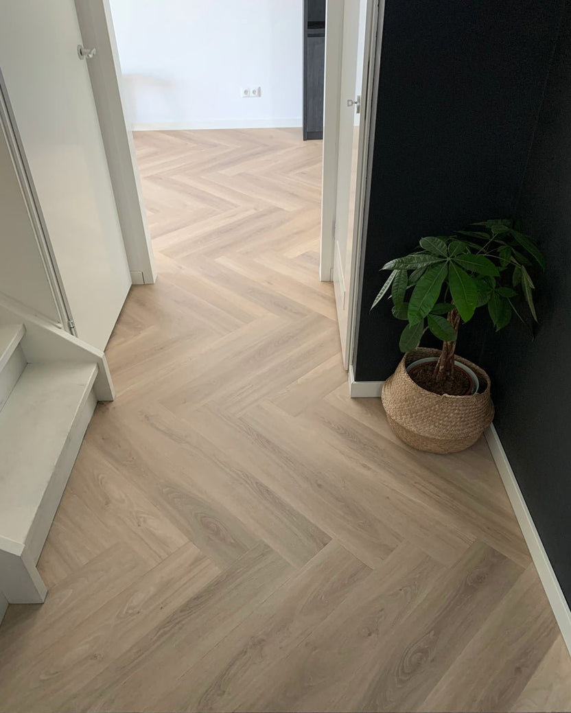 Floer dealer Nr. 1 van Europa! PVC, laminaat en Hybride hout!